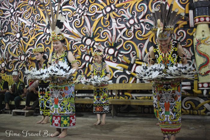 Meeting the Dayak people in Borneo - journey in East Kalimantan | Time ...